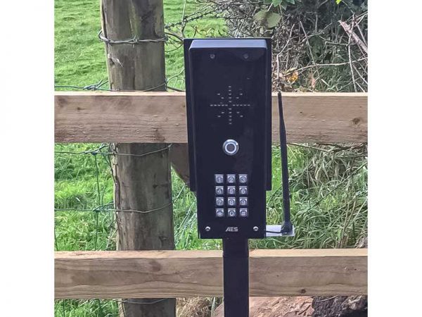 COUNTRY GATES AND BARRIERS - GSM INTERCOM SYSTEMS ACCESS CONTROL